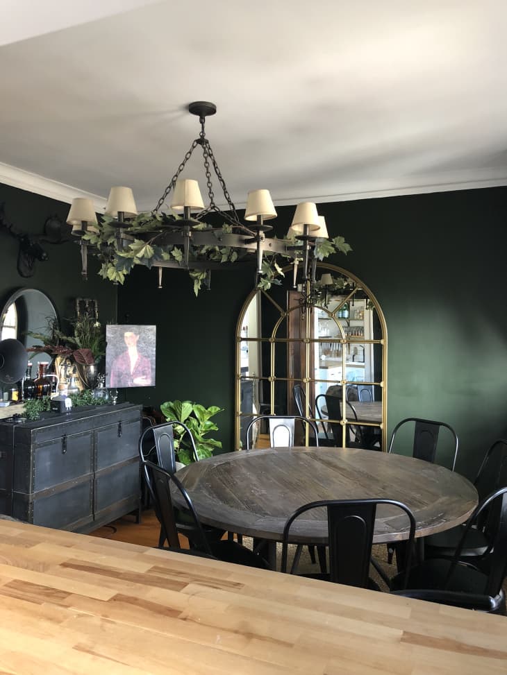 This Dark and Dramatic Home's Style Is Tranquil Library Meets Speakeasy ...