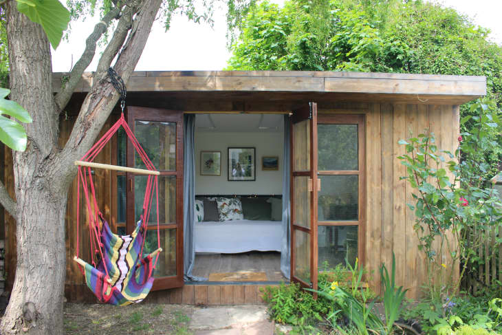 Small London Garden Flat and Backyard Studio Tour | Apartment Therapy