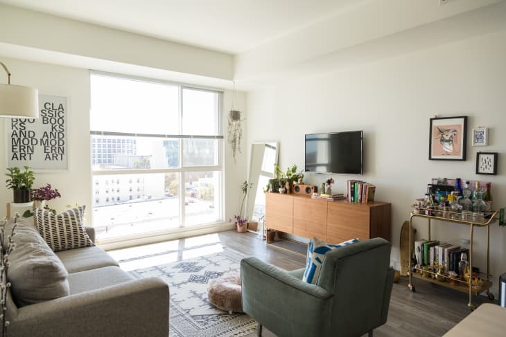 8 Cool Alternatives to Your Living Room Coffee Table | Apartment Therapy