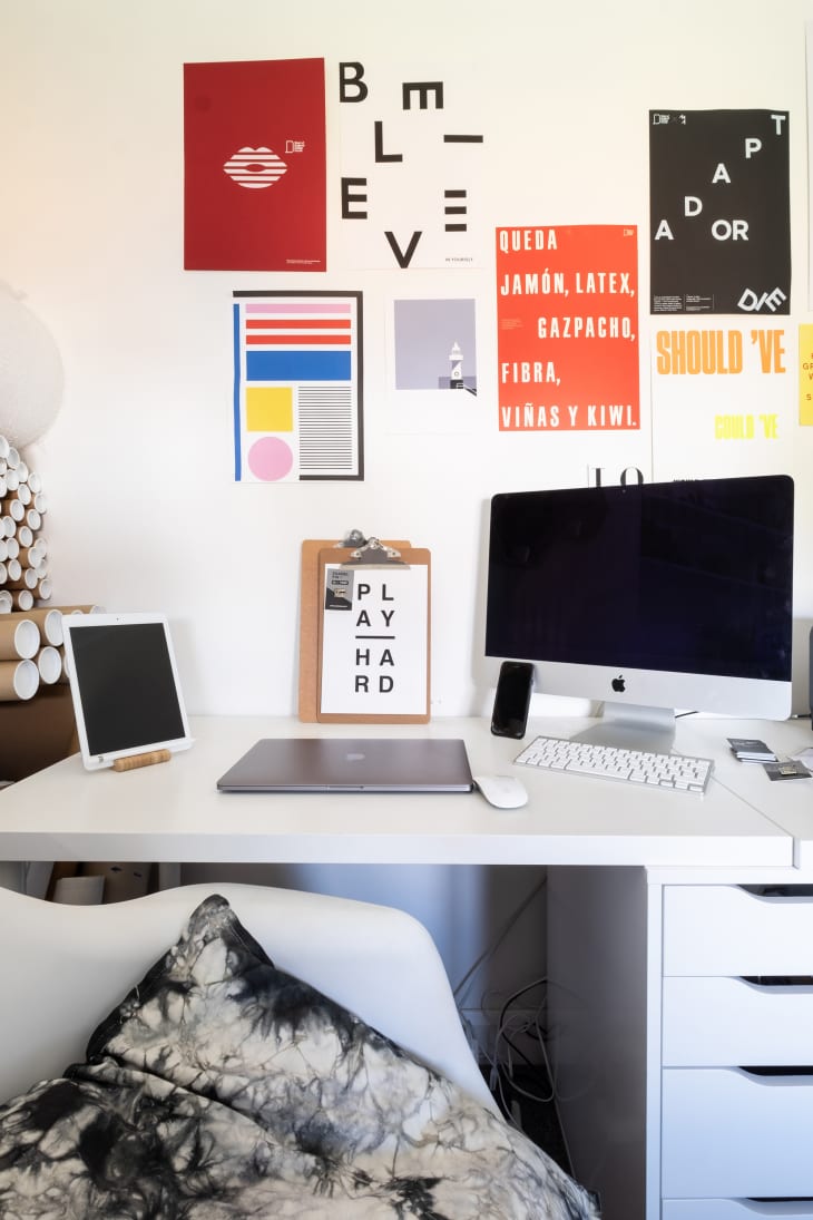 Living Room Inspiration in a Graphic, Minimal UK Home | Apartment Therapy