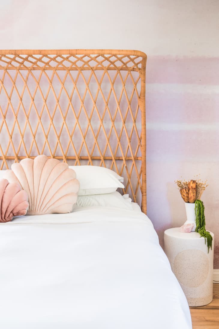 How to Decorate with Seashells in a Modern, Stylish Way | Apartment Therapy