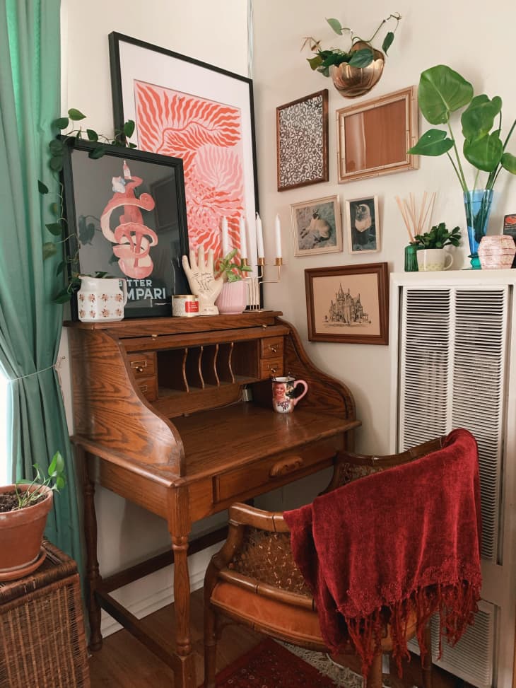 Bachelor Apartment Rental Photos | Apartment Therapy
