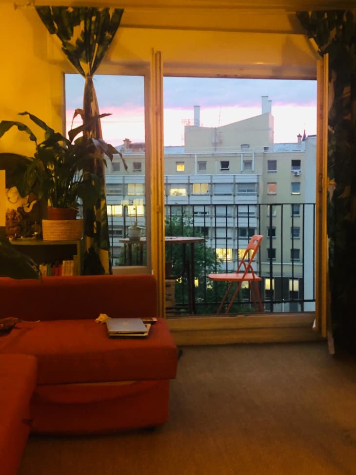 365-Square-Foot Paris Rental Studio Apartment | Apartment Therapy