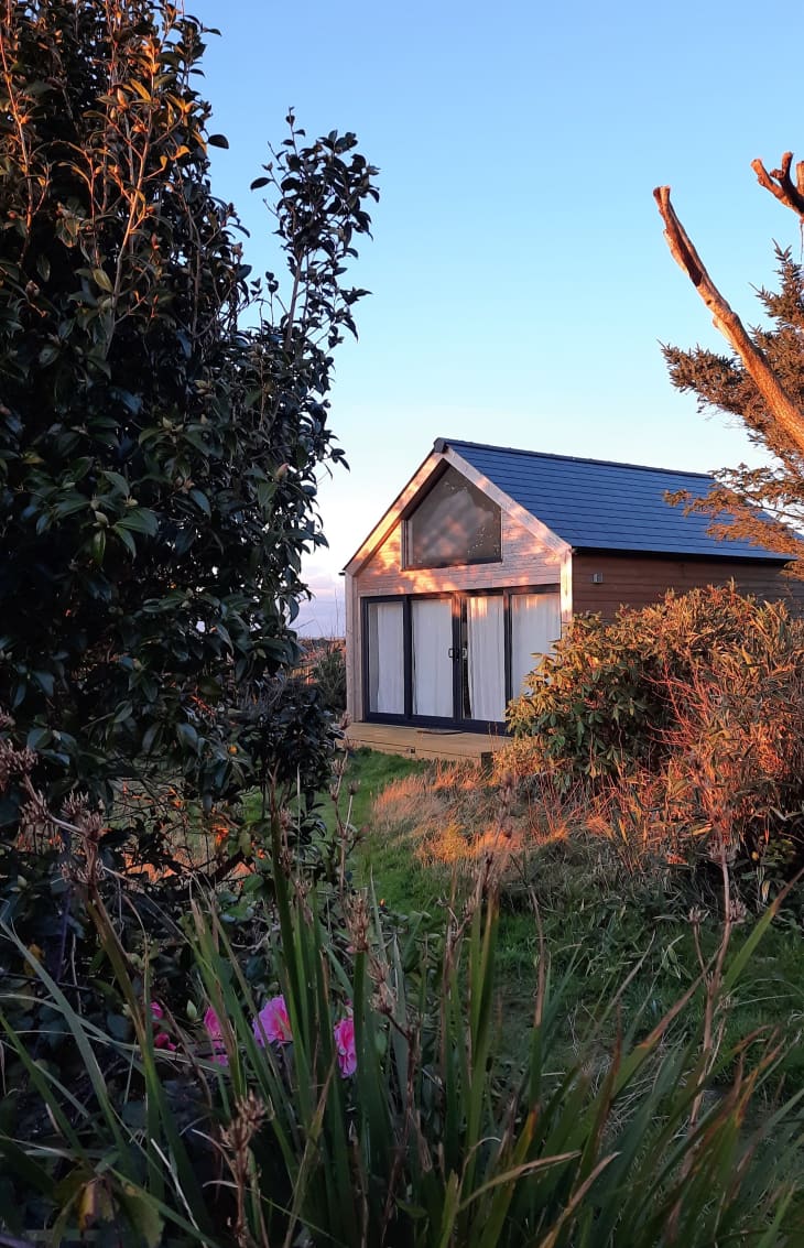 Coastal Clifftop Cottage Barn Conversion | Apartment Therapy