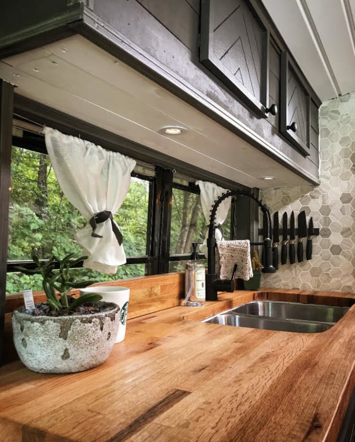 3 Brilliant Lessons to Learn from This Tiny Kitchen in a Converted ...