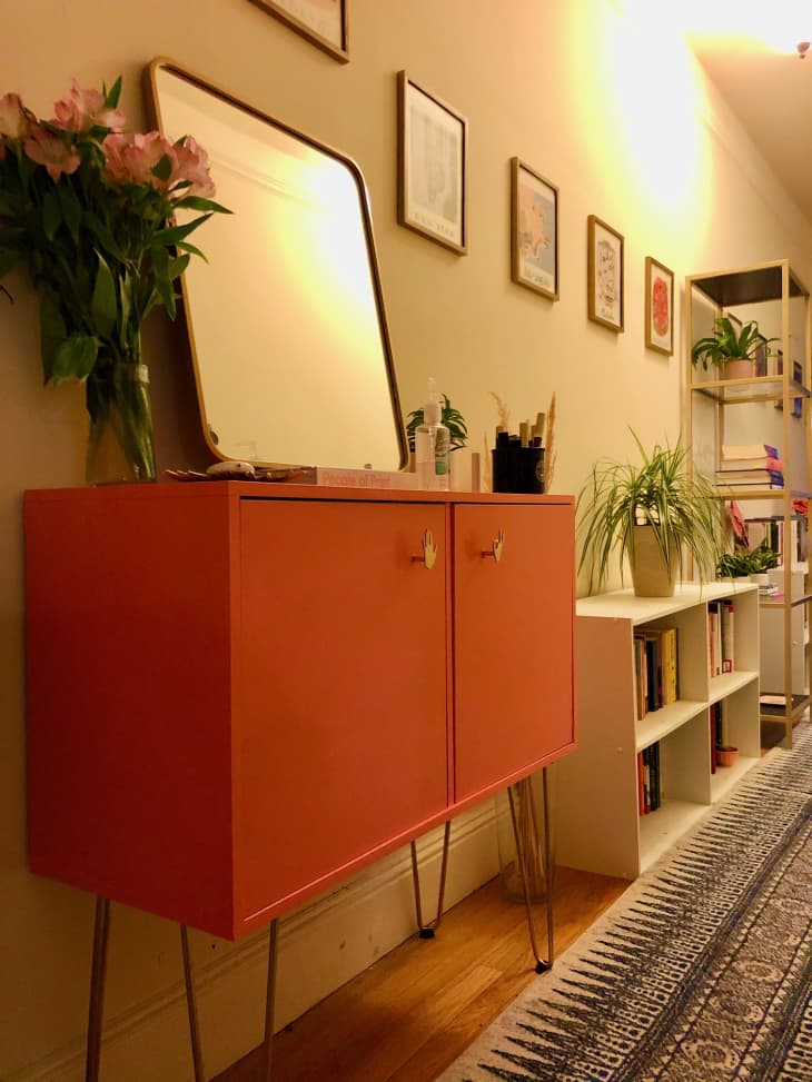 A 425-Square-Foot Apartment Is Full of Renter-Friendly DIY Improvements ...