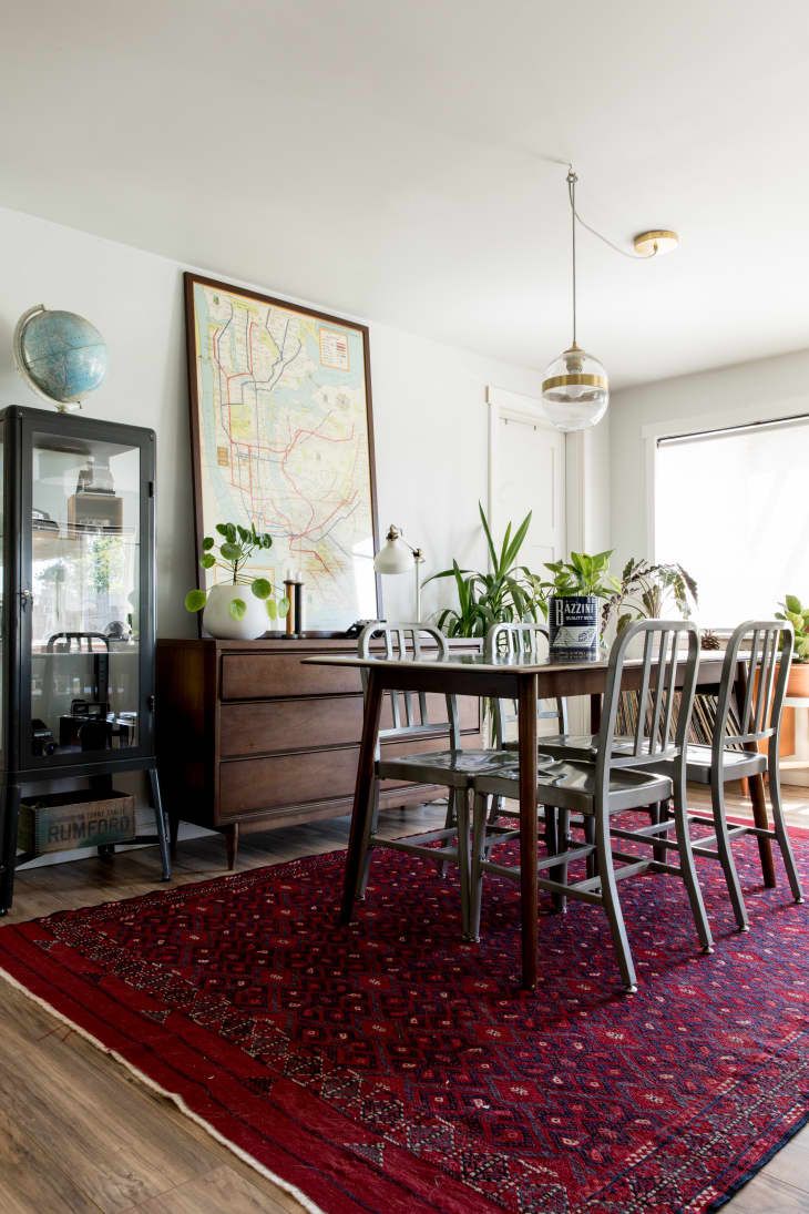 Small Seattle Mid-Century House With Backyard Inspiration | Apartment ...