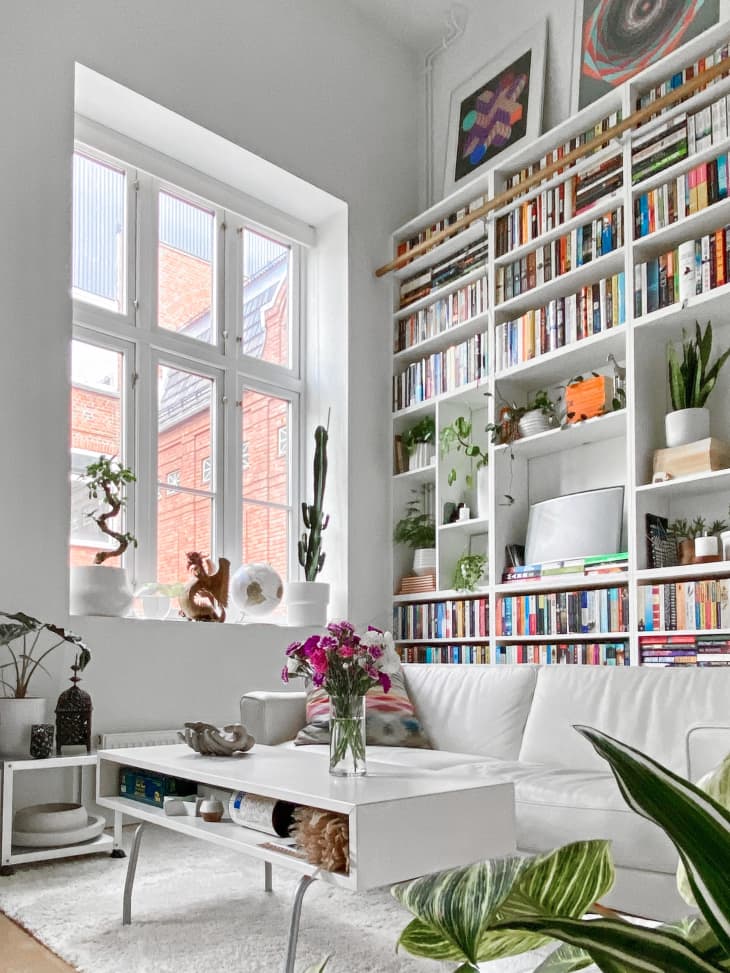 Norway Home With 1,000 Books, 100 Plants and Lofted Bedroom | Apartment ...