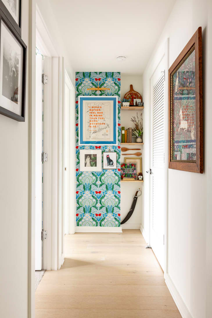 11 of the Most Inspiring Wallpaper Ideas Found in AT's House Tours ...