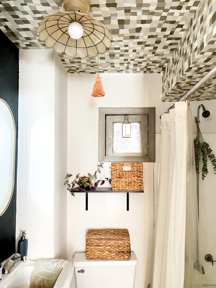 Small DIY Chicago Rental Apartment Tour Photos | Apartment Therapy