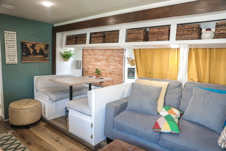 Small House Tours: Best Advice for Living in Small Spaces | Apartment ...