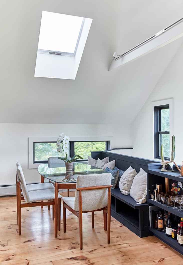 Old Barn Transformed into Studio Apartment and Art Studio | Apartment ...