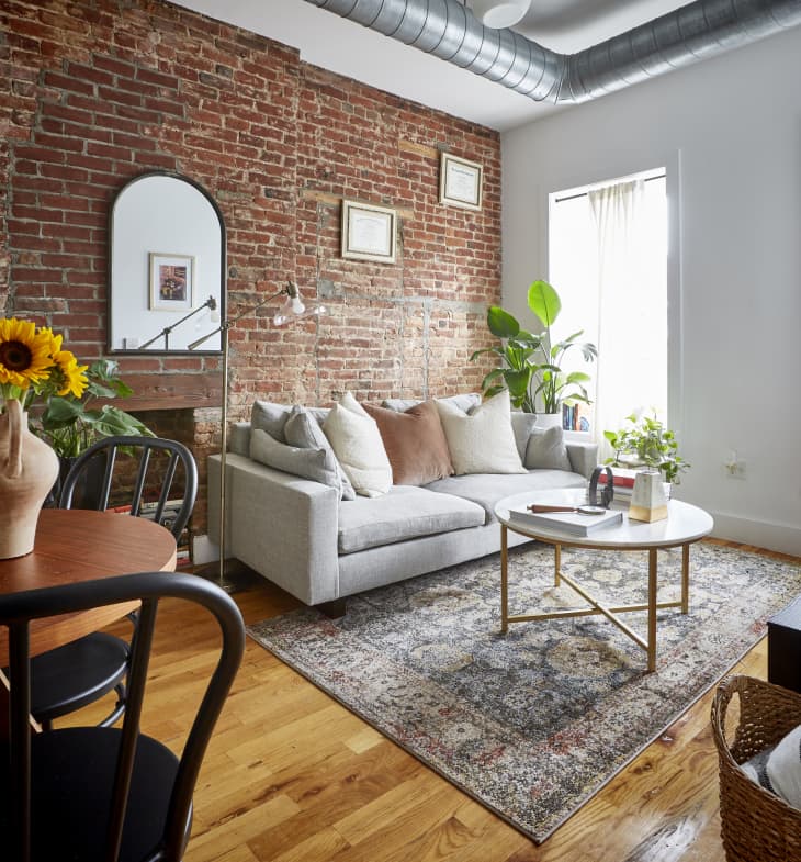 14 Homes Share How Big 400 Square Feet Actually Is — Roundup ...