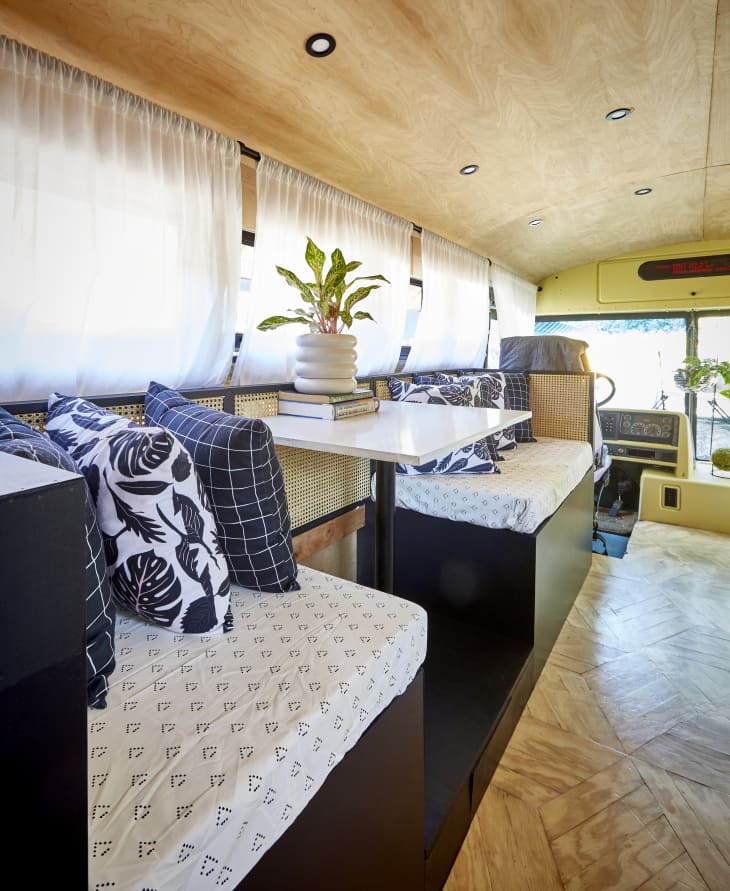 280-Square-Foot Skoolie Converted School Bus Tour Photos | Apartment ...