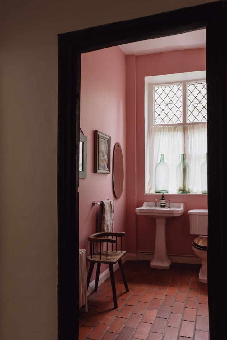 Maker&Son Co-Founder Alex Willcock Country Home Tour Photos | Apartment ...