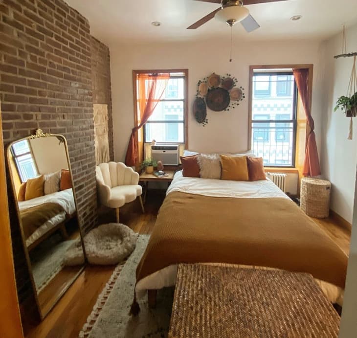 660-Square-Foot Rental Apartment Tour Photos | Apartment Therapy