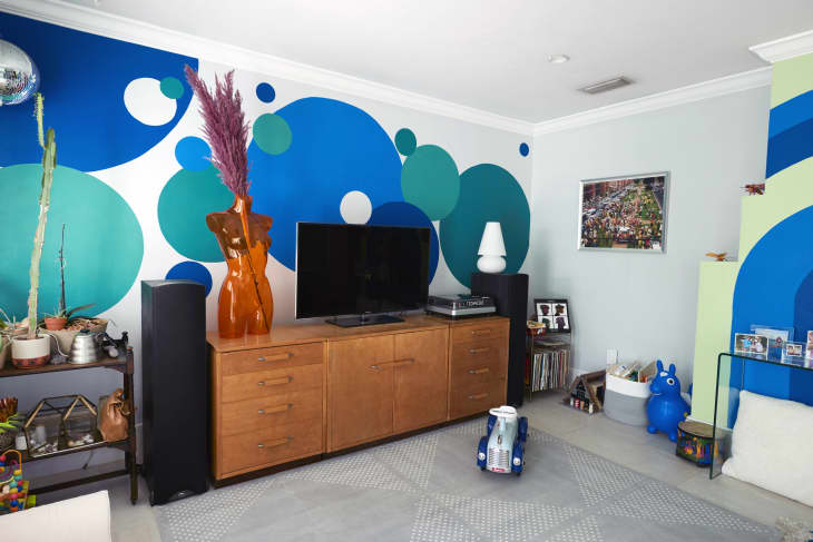 Joyful Colorful Miami Budget House | Apartment Therapy