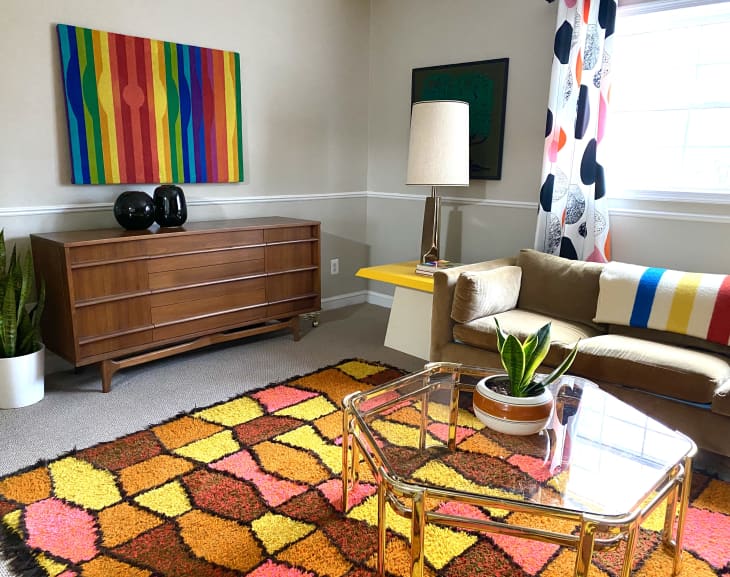 1973 Colorful Rental Single-Family House Photos | Apartment Therapy