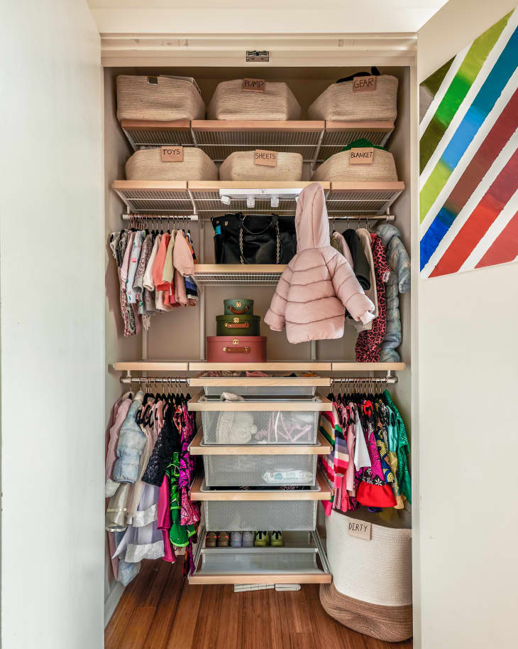13 Wire Closet Hacks to Elevate and Increase Functionality | Apartment ...