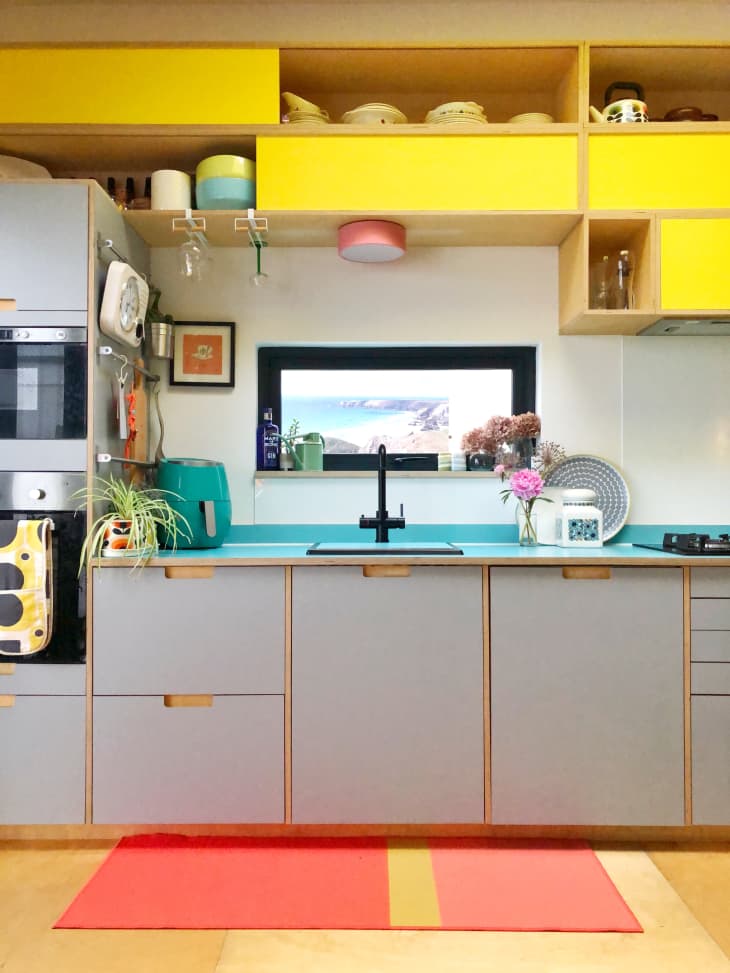 20 Colorful Kitchens to Inspire You to Go Bold | Apartment Therapy