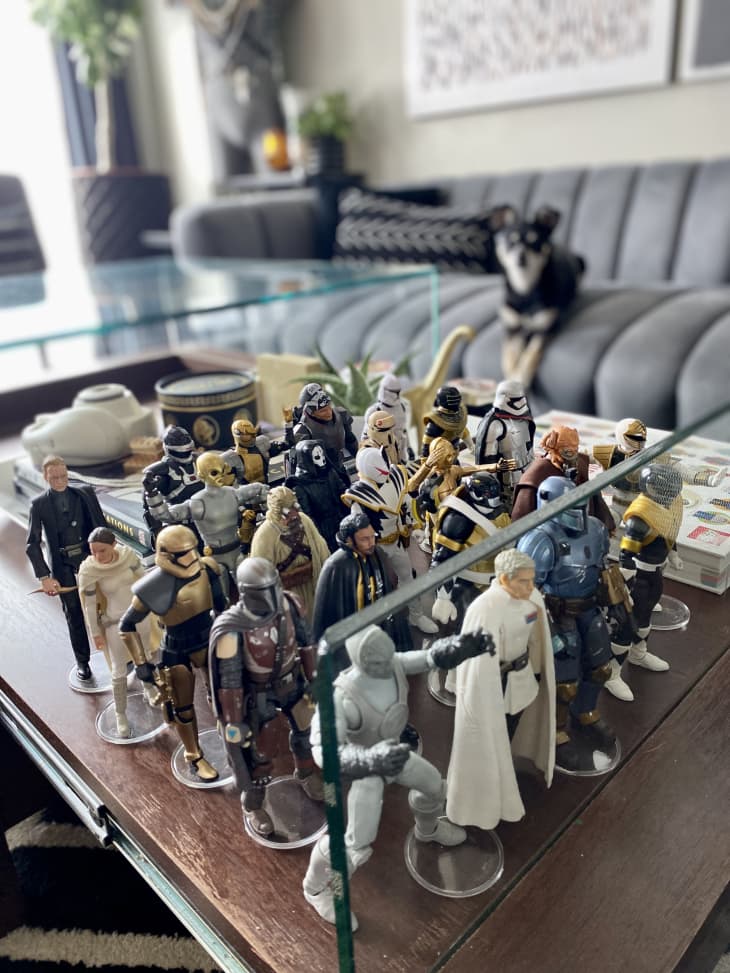 Double the Surface Area of Your Coffee Table Using This Idea ...