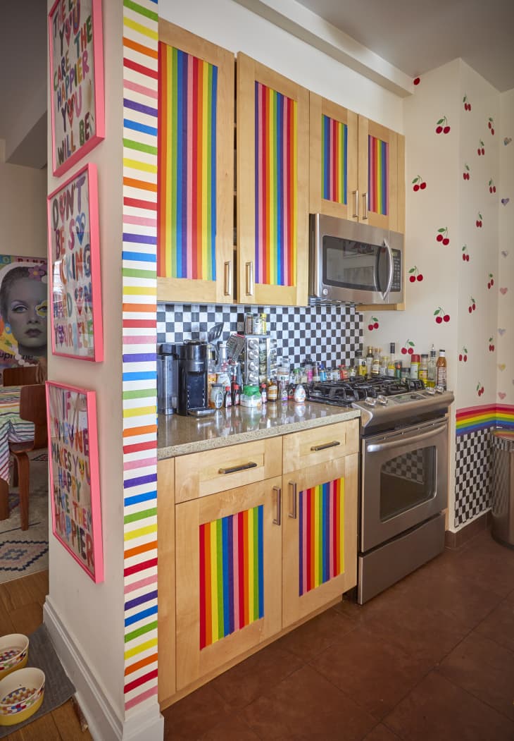 8 Ways You Can Decorate with the Ultra-Trendy Checkerboard Pattern In ...