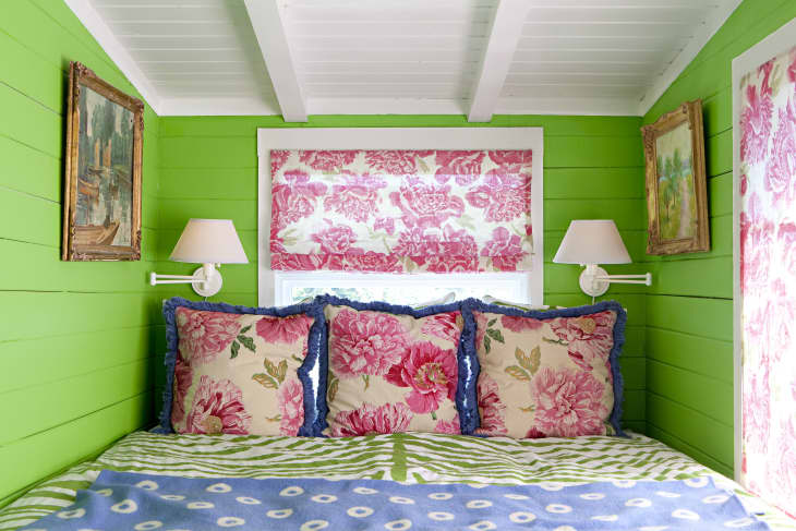 What Is a Cottage-Style Home? Tour These 12 Cozy Examples | Apartment ...