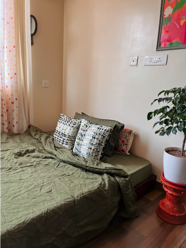 495-Square-Foot Contemporary Indian Studio Apartment Photos | Apartment ...