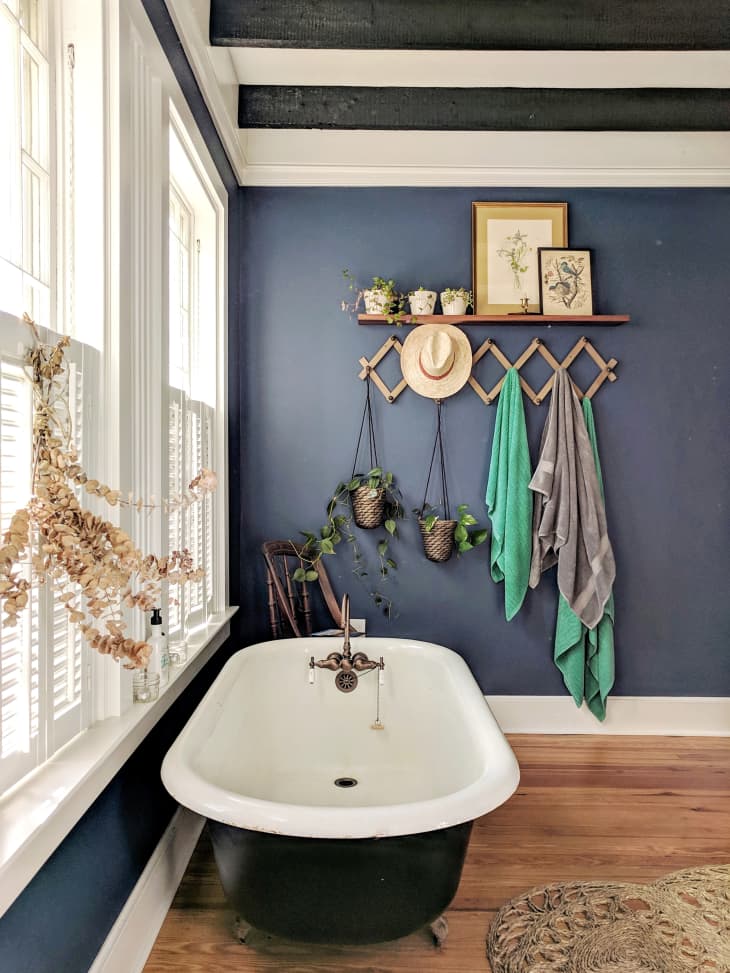 Beautiful Wall Paint Colors in House Tours 2022 | Apartment Therapy