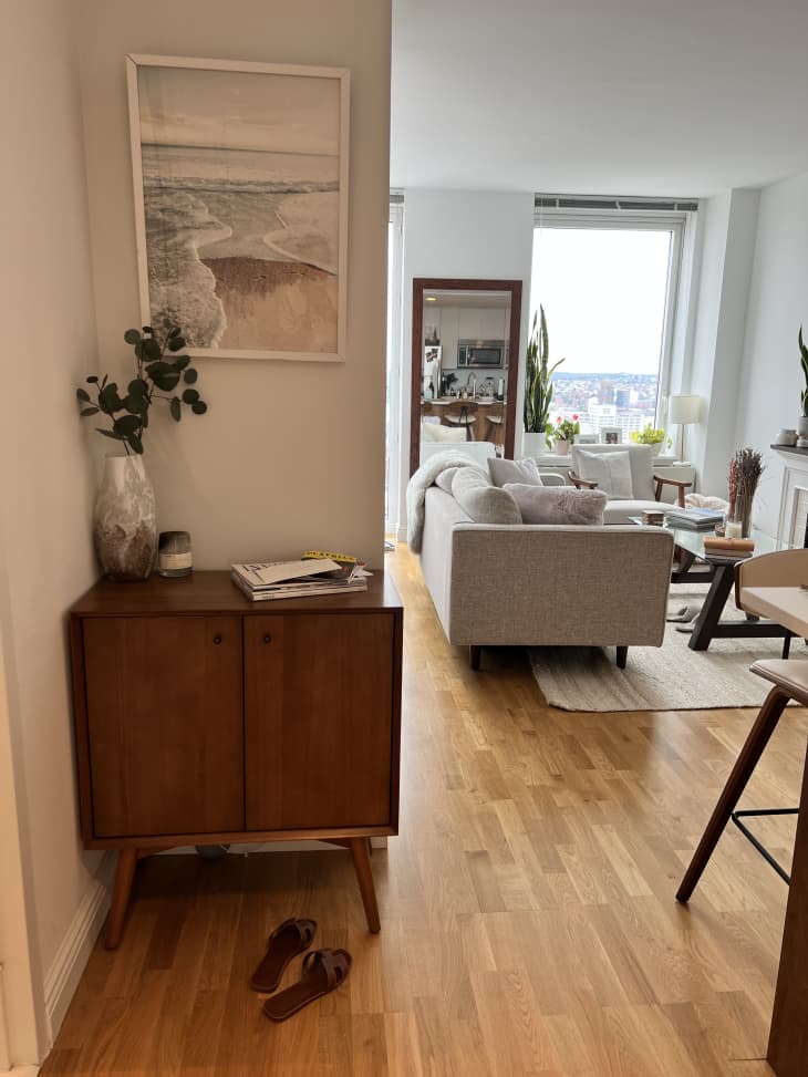 Minimal Style 500-Square-Foot NYC Studio | Apartment Therapy