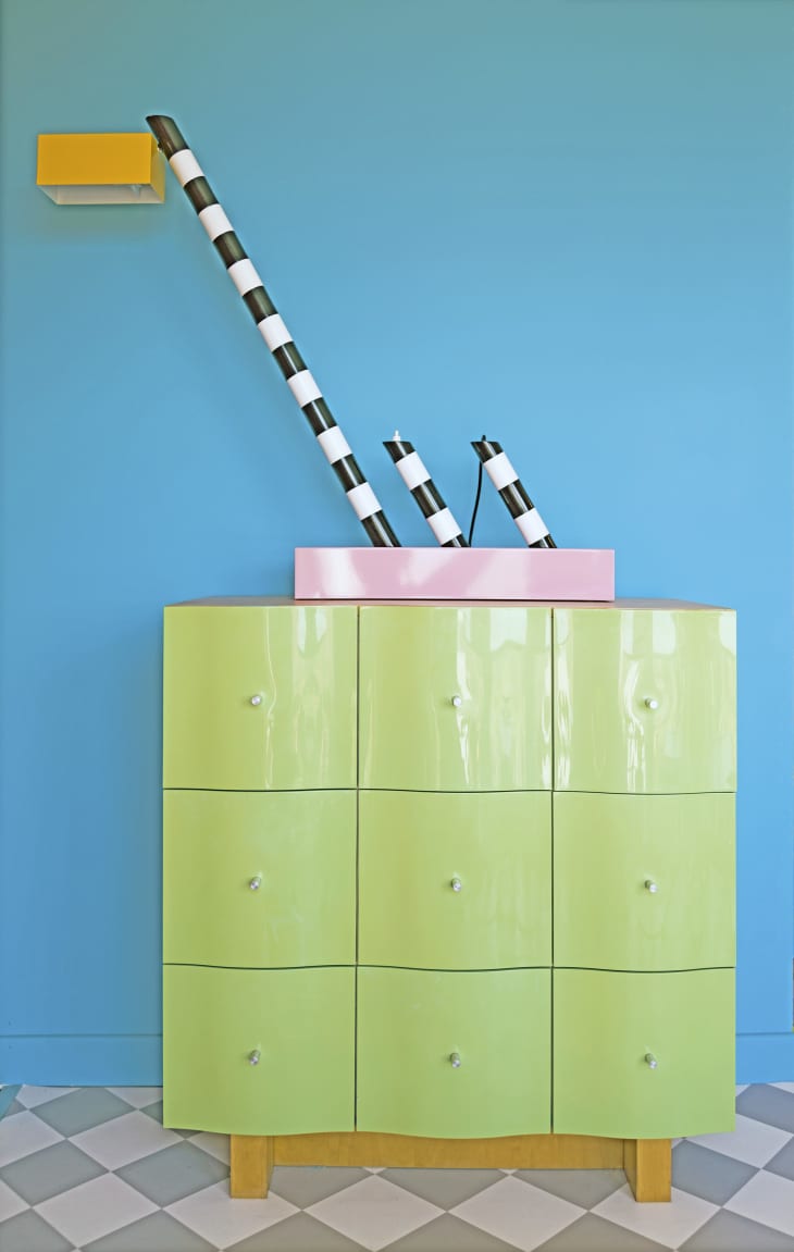 A Neon Manchester Flat Inspired by Nickelodeon and Memphis Design ...