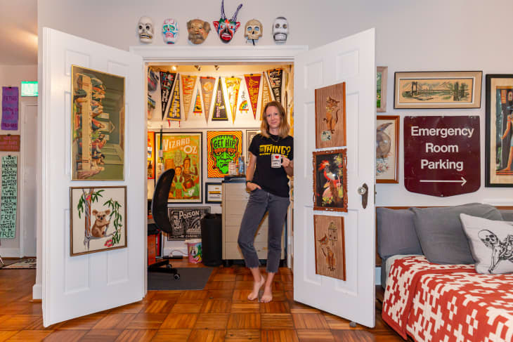 Travel Writer's 450-Square-Foot Studio Apartment | Apartment Therapy