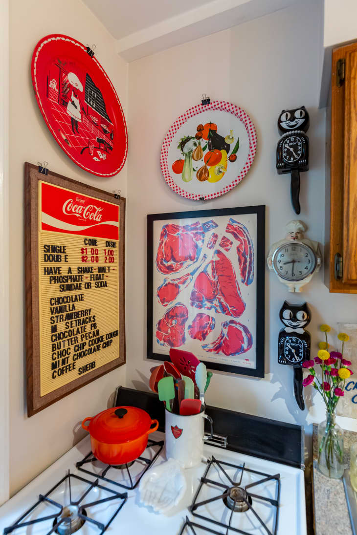 Travel Writer's 450-Square-Foot Studio Apartment | Apartment Therapy