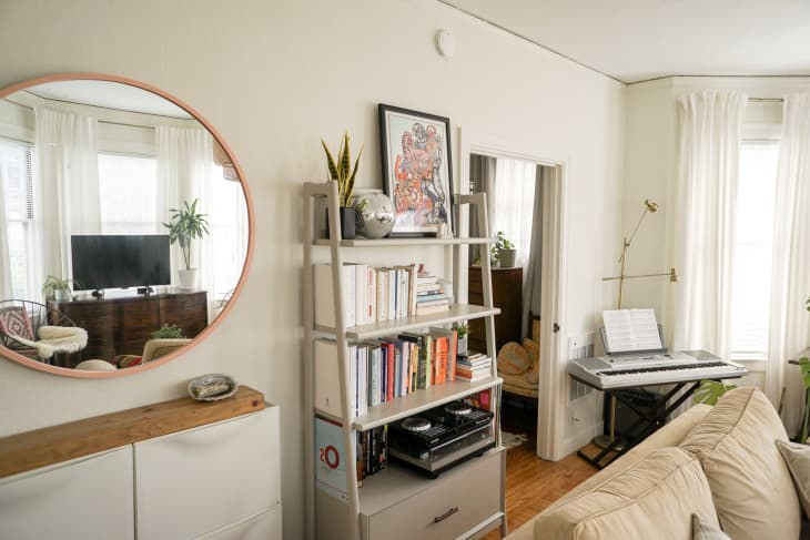 Storage Spaces in a San Francisco Studio | Apartment Therapy