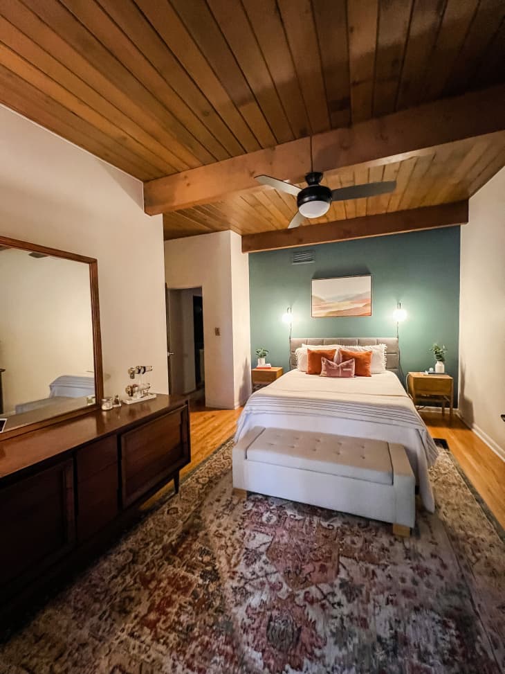 This Mid-Century Modern Indiana Home Is Complete With Wooden Ceilings ...