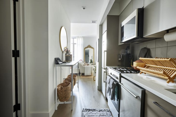 Tour a 415-Square-Foot Queens Studio: Photos | Apartment Therapy
