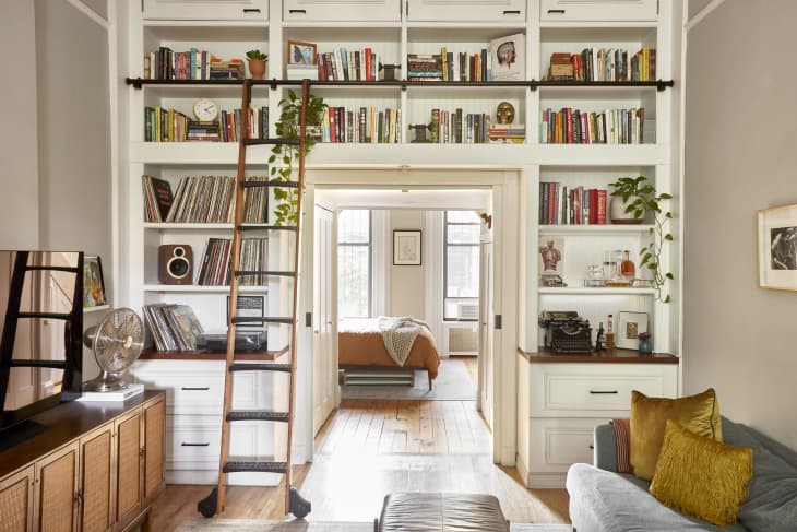 17 of the Best Bookcase Room Divider Ideas | Apartment Therapy