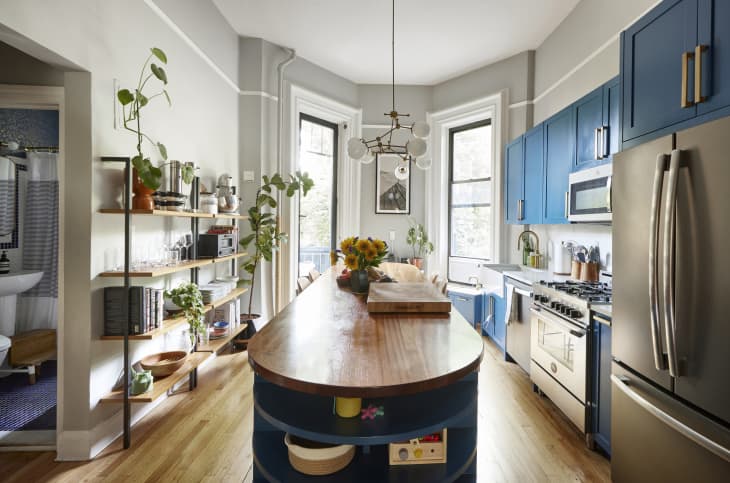 Before & After: Bold Blue Cabinets Completely Transform a Bland Kitchen ...
