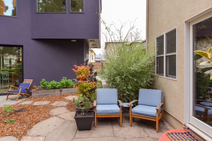 See Inside the Radish Commune in Oakland, Home to 23 People | Apartment ...