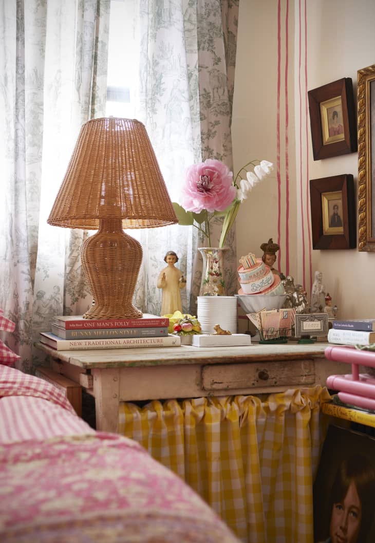 Tour Artist Scott Csoke’s Williamsburg, Brooklyn Apartment | Apartment ...