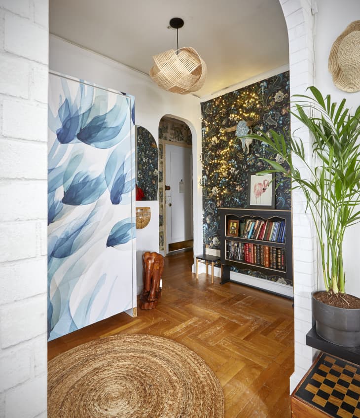 Tour a One-Bedroom Apartment for a Family of Five in New York ...