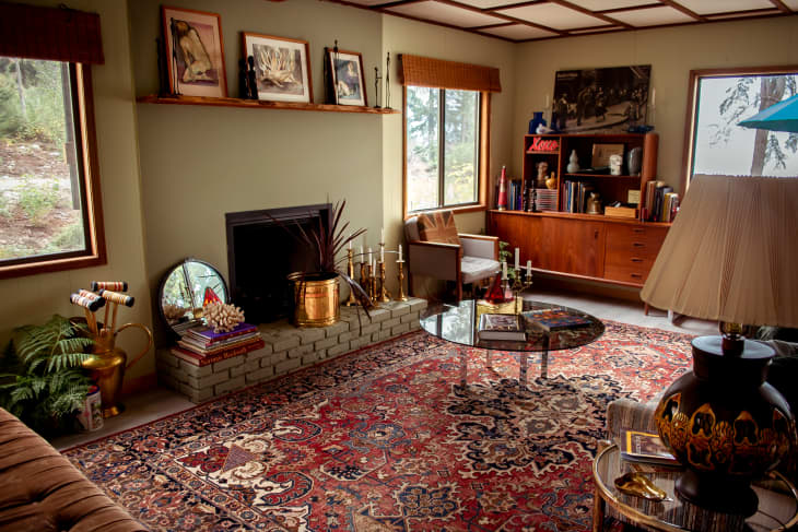 Cozy Vintage Book-Filled Canadian Home Photos | Apartment Therapy