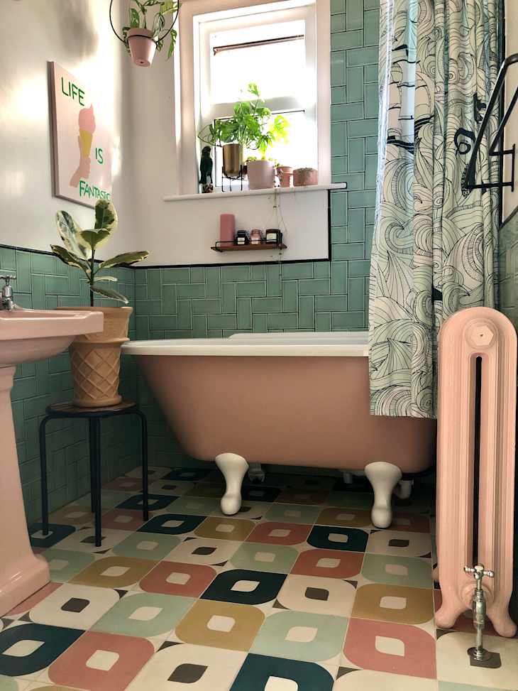 11 Shower Niche Ideas That Display Your Products in Style | Apartment ...