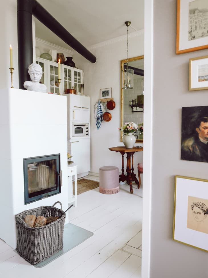 248-Square-Foot Apartment — Home Tour and Photos | Apartment Therapy