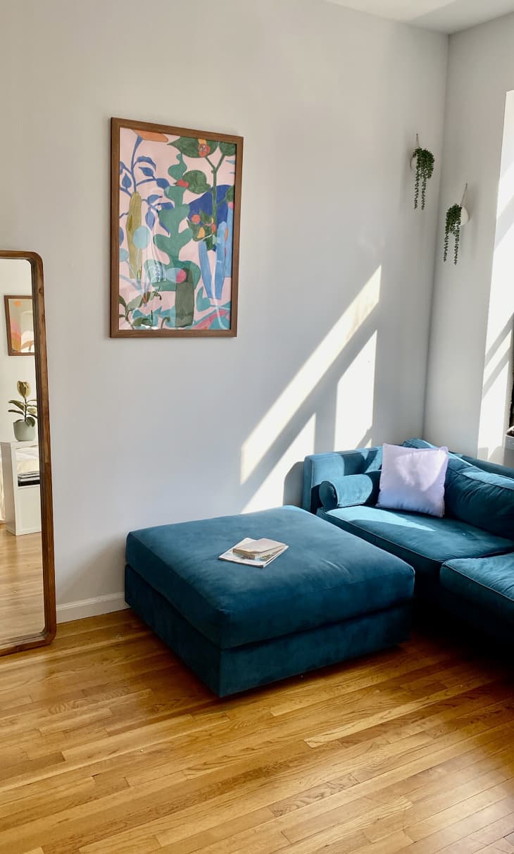 $2,400 a Month 350-Square-Foot NYC Studio Apartment | Apartment Therapy