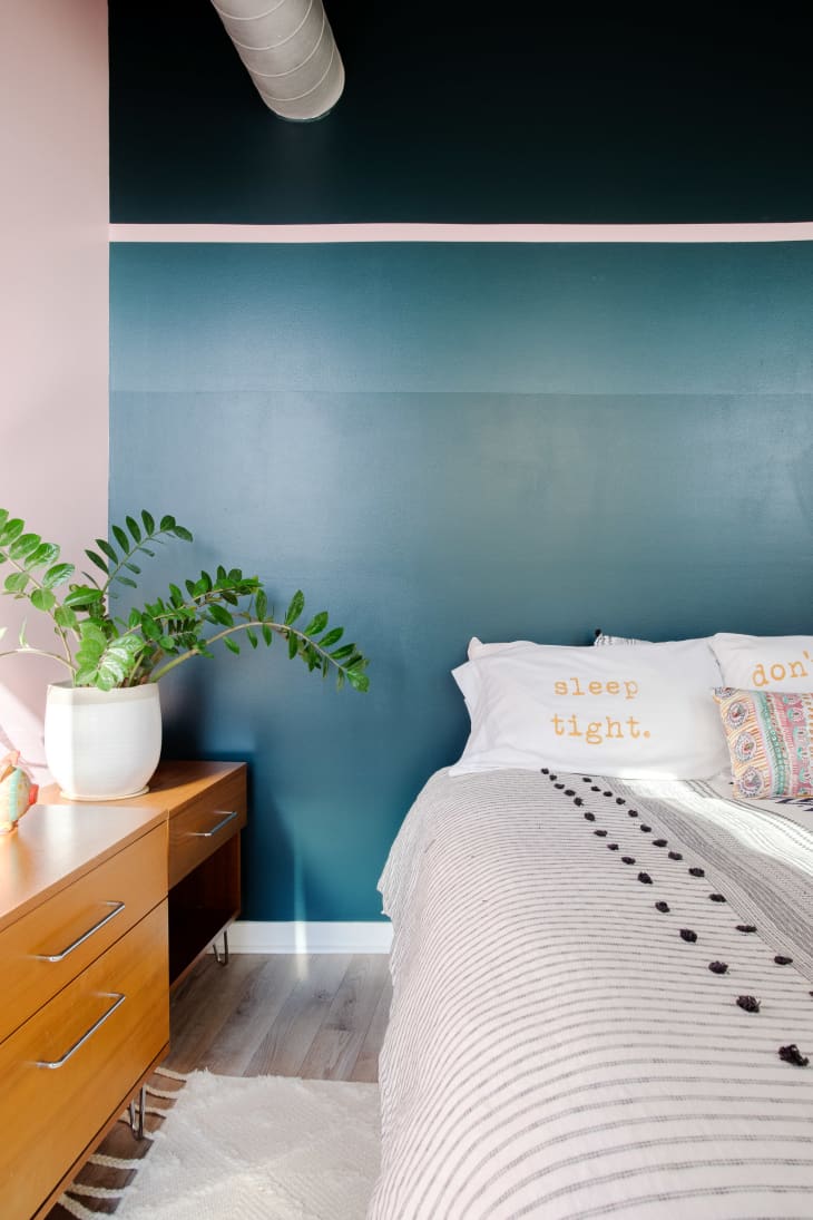 10 Inspiring Rug Layout Ideas to Help Break You Out of a Bedroom Funk ...