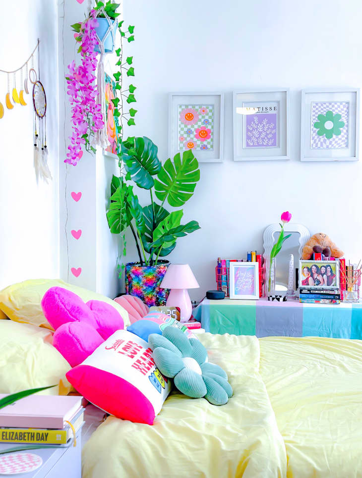 Small London Rental Studio Packed with Pastel Maximalism | Apartment ...