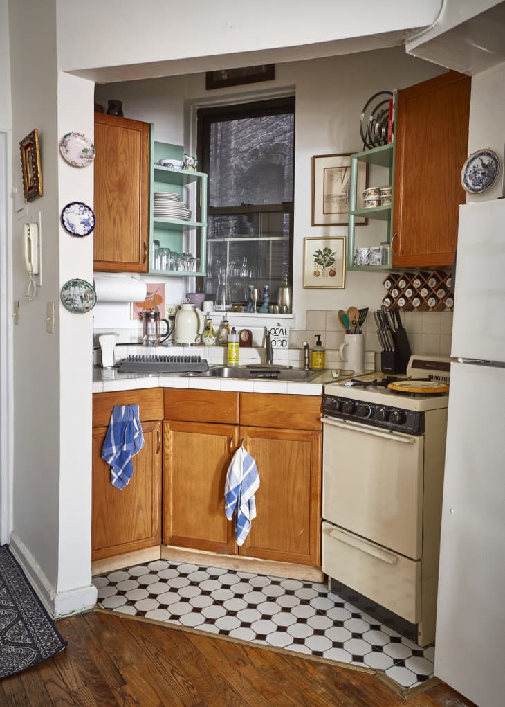 A $400 DIY Project Transformed a Tiny Kitchen in NYC | The Kitchn