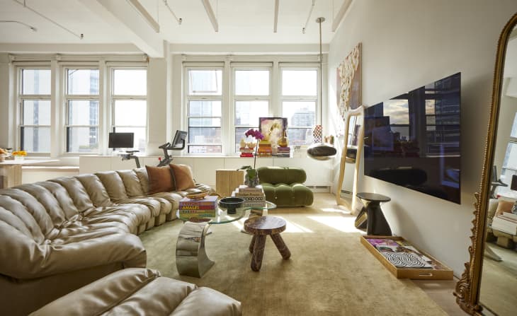 Tour Digital Creative Director Abby Silverman’s NYC Loft | Apartment ...