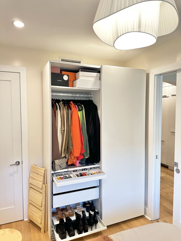 A Pocket Door Was the Best Addition to This Small Home | Apartment Therapy